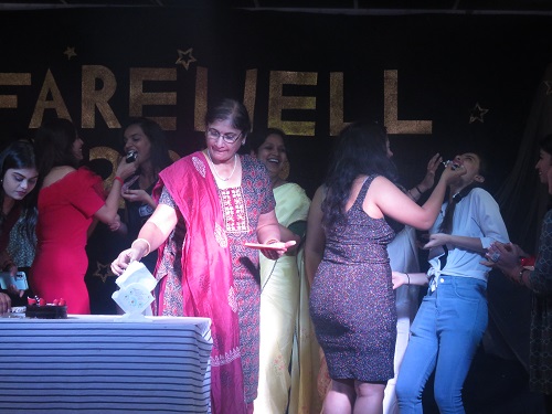 Report: Farewell to MBA Students of MKSSS’s HNIMR - Smt. Hiraben ...